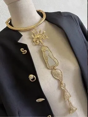 Schiaparelli | Jewelry | Schiaparelli Inspired Gold Statement Pendant ...